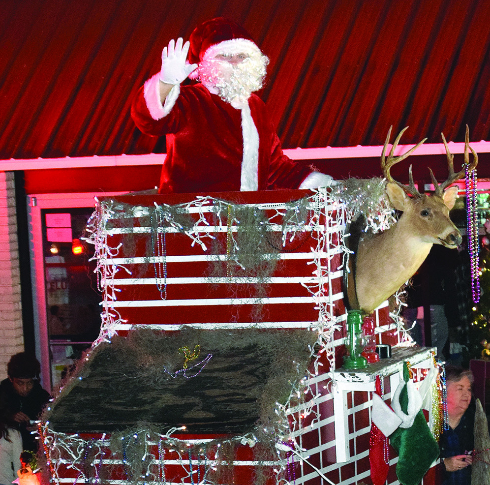 Jena Christmas Parade Winners Announced - The Jena Times